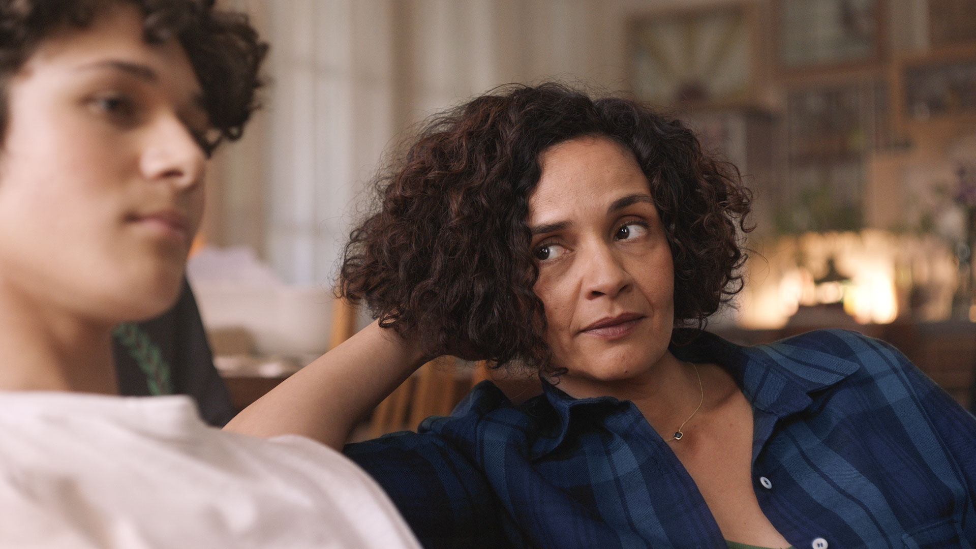 This Ad Has 20 Hidden References to Netflix Shows. Can You Spot Them ...